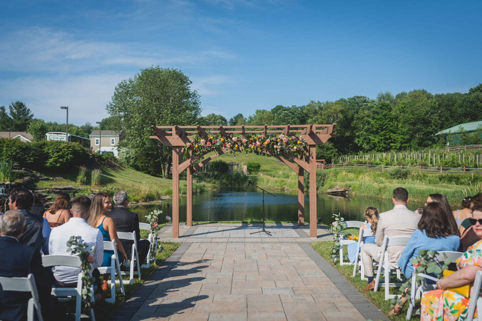 Summer Wedding at Bear Brook Valley | Jennifer & Brent ...