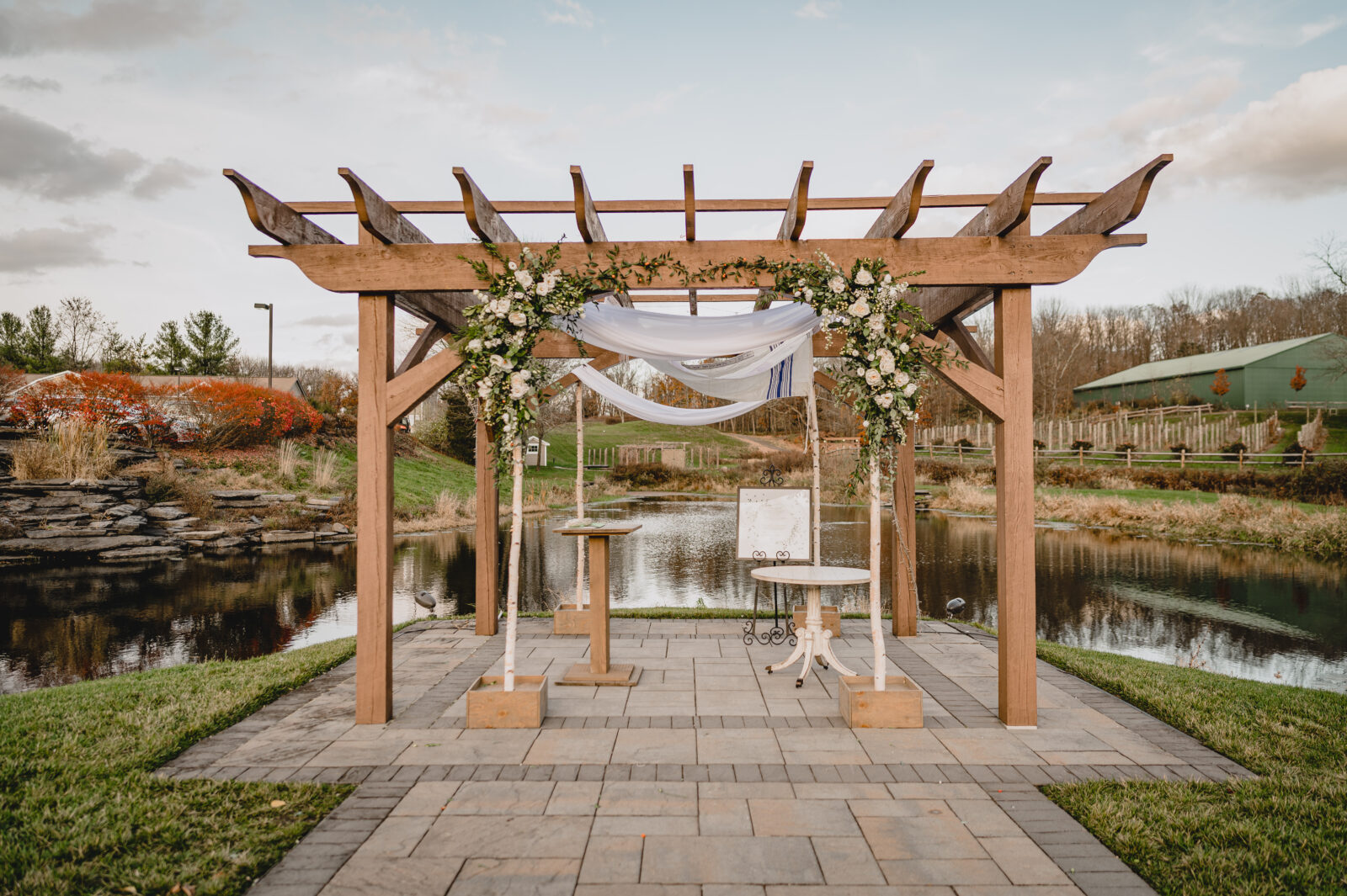 Fall Wedding at Bear Brook Valley | Molly & Ryan - thistlebeetheflorist.com
