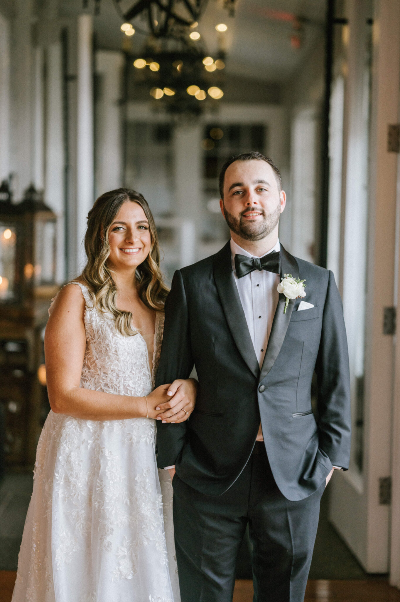 Winter Wedding at The Ryland Inn | Ilana & Josh - thistlebeetheflorist.com