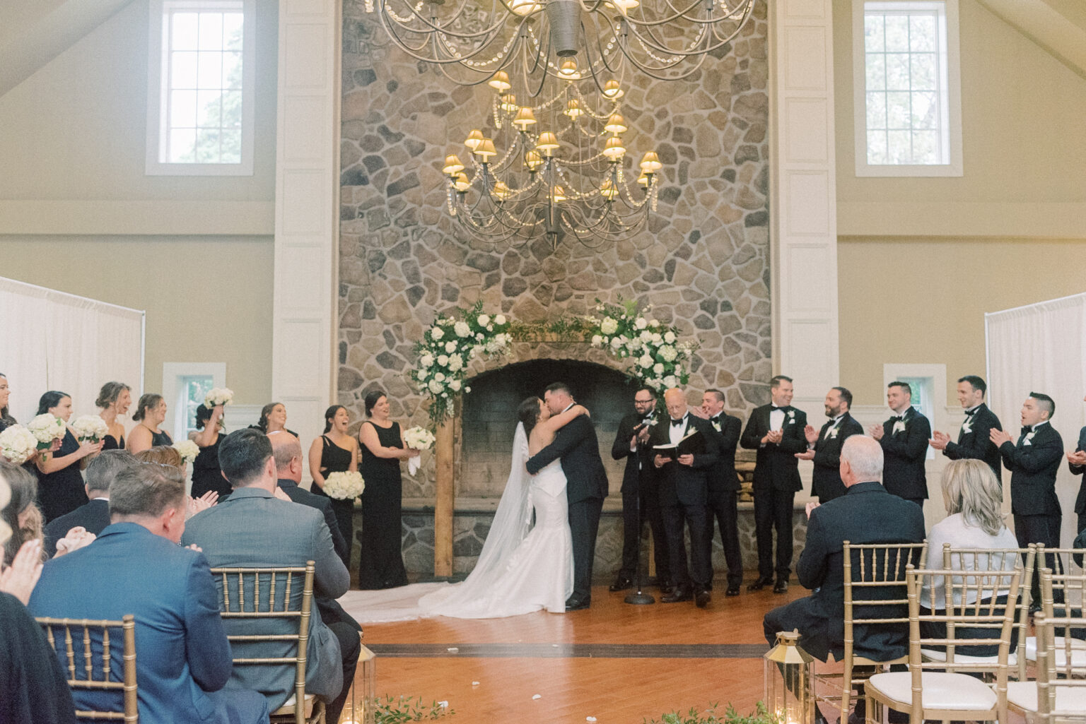 Spring Wedding at The Ryland Inn | Eva & Brian - thistlebeetheflorist.com