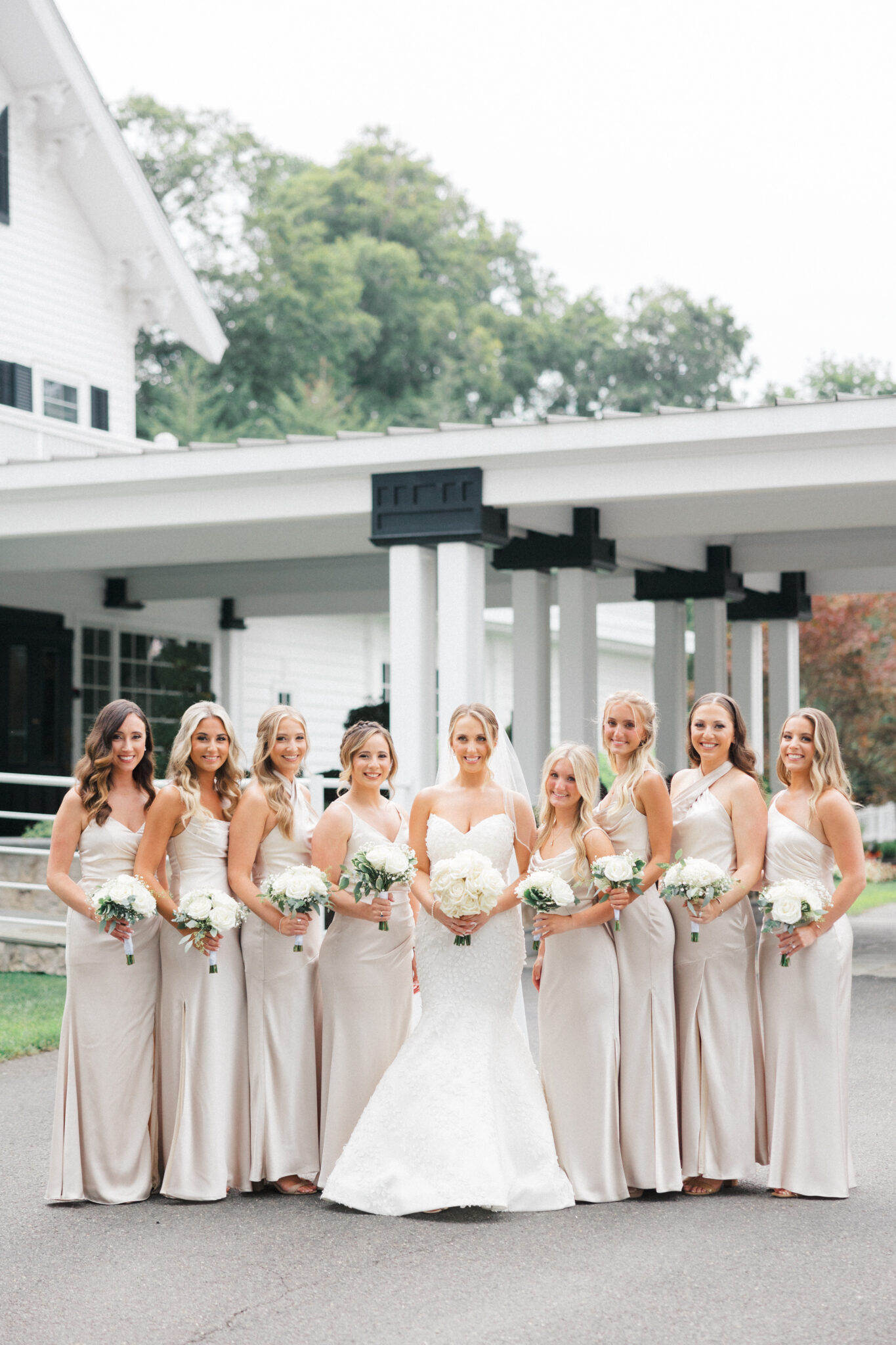 Summer Wedding at The Ryland Inn | Ashley & Sal - thistlebeetheflorist.com