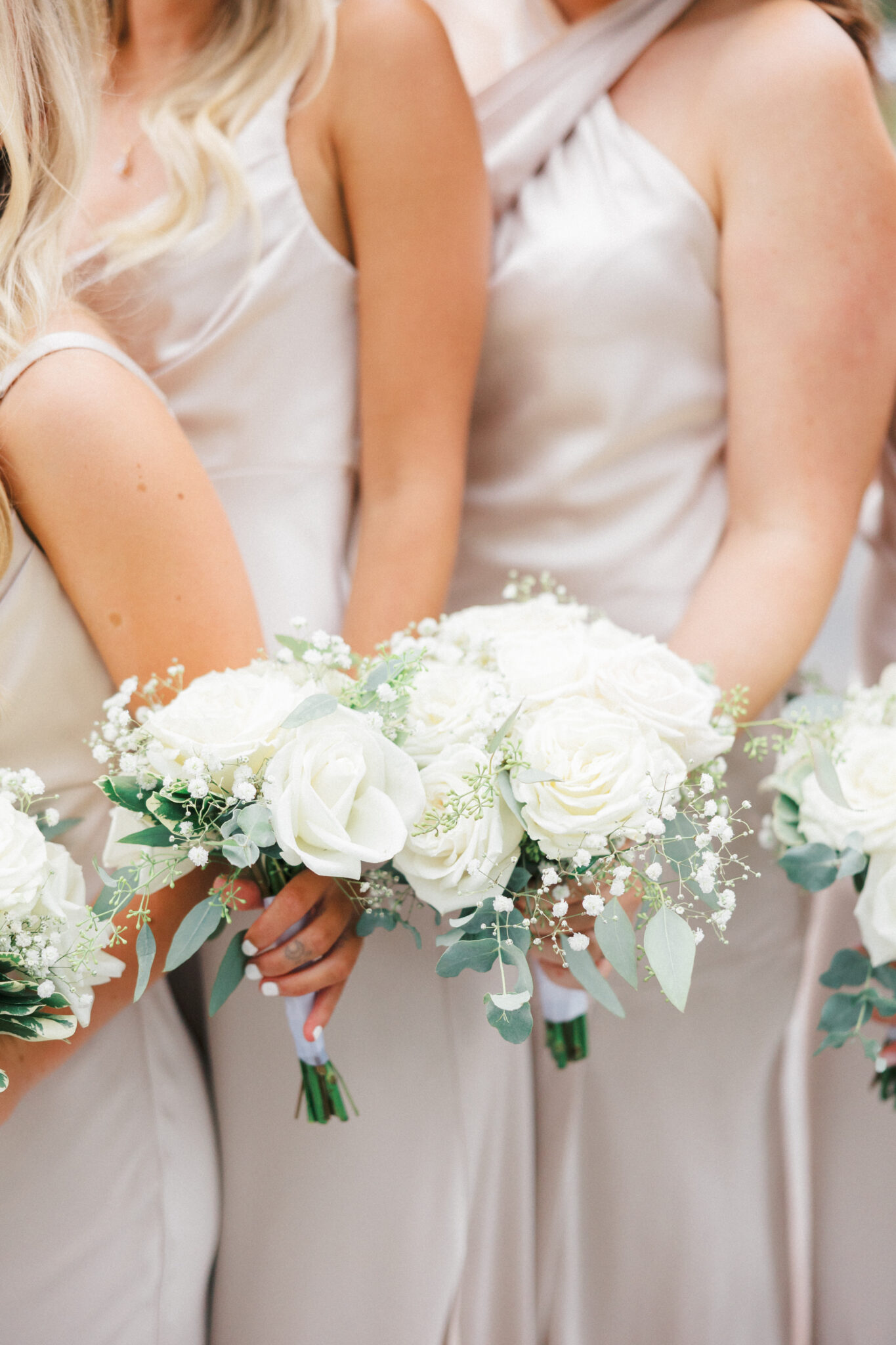 Summer Wedding at The Ryland Inn | Ashley & Sal - thistlebeetheflorist.com